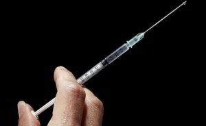 CORTISONE INJECTIONS: SHOULD I GET ONE?