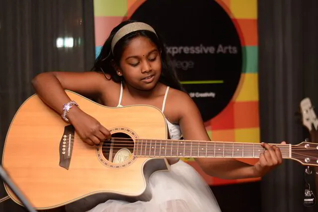 Welcome [expressiveartscollege.com]