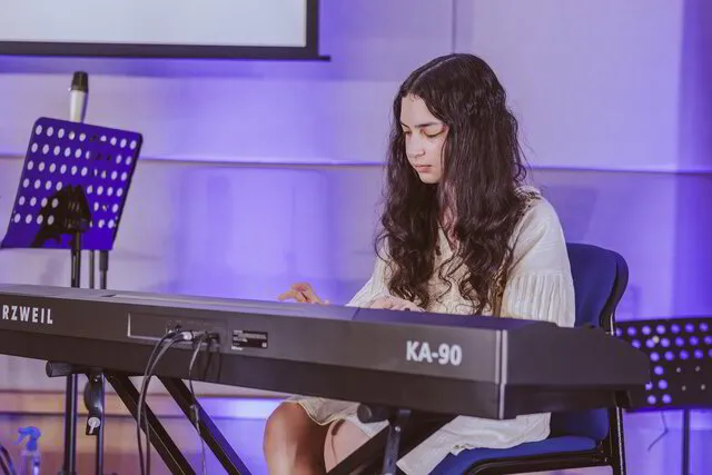 Welcome [expressiveartscollege.com]