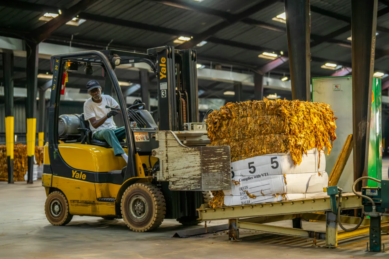 DANGERS OF INCORRECT STACKING AND STORAGE TECHNIQUES