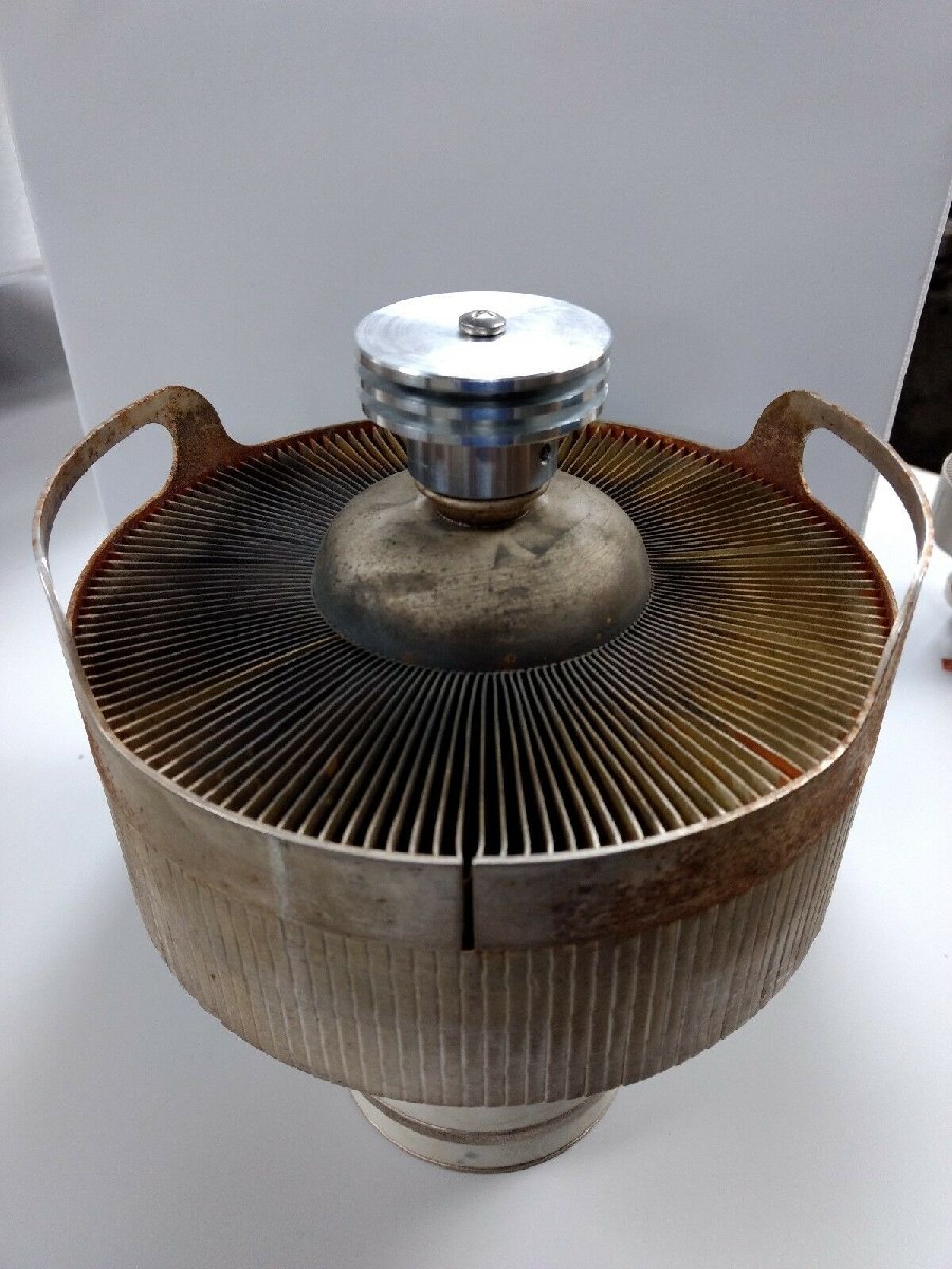 Anode cap fits 3CX10000A7, 3CX15000A7, 4CX10000A7, 4CX15000A7