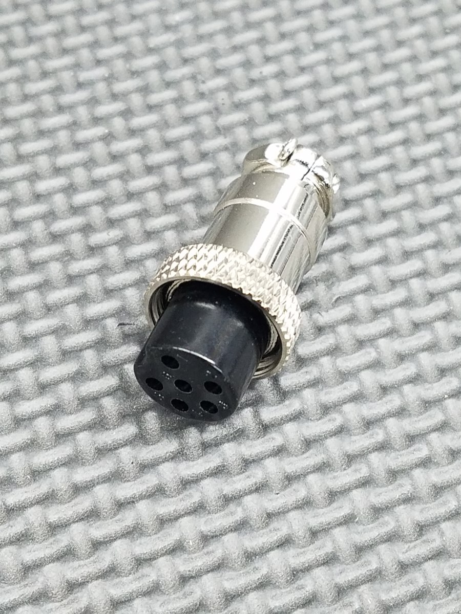 6 pin mic plug