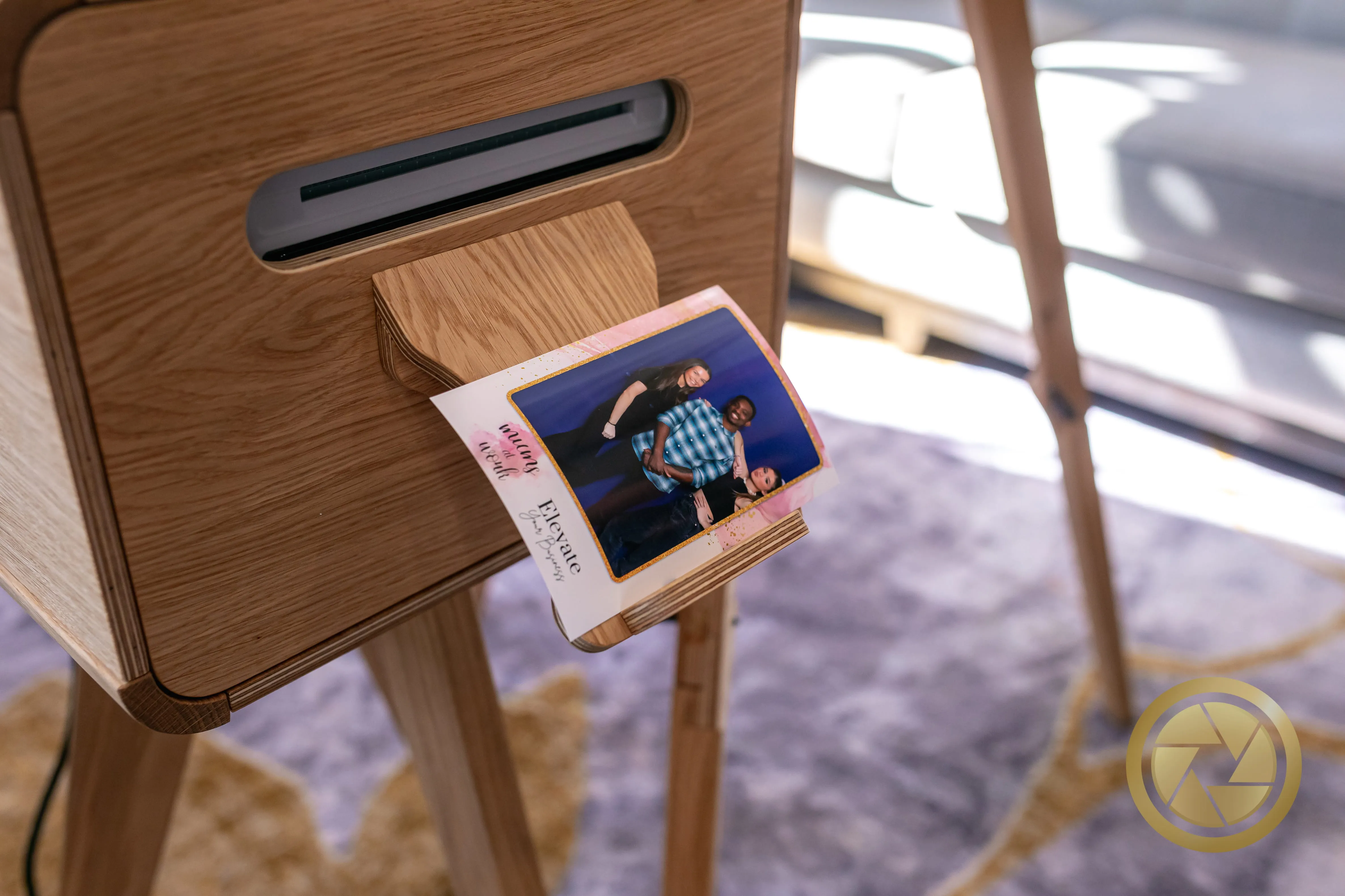 Print Photo Booth Rental Ottawa | Zoom Photobooth