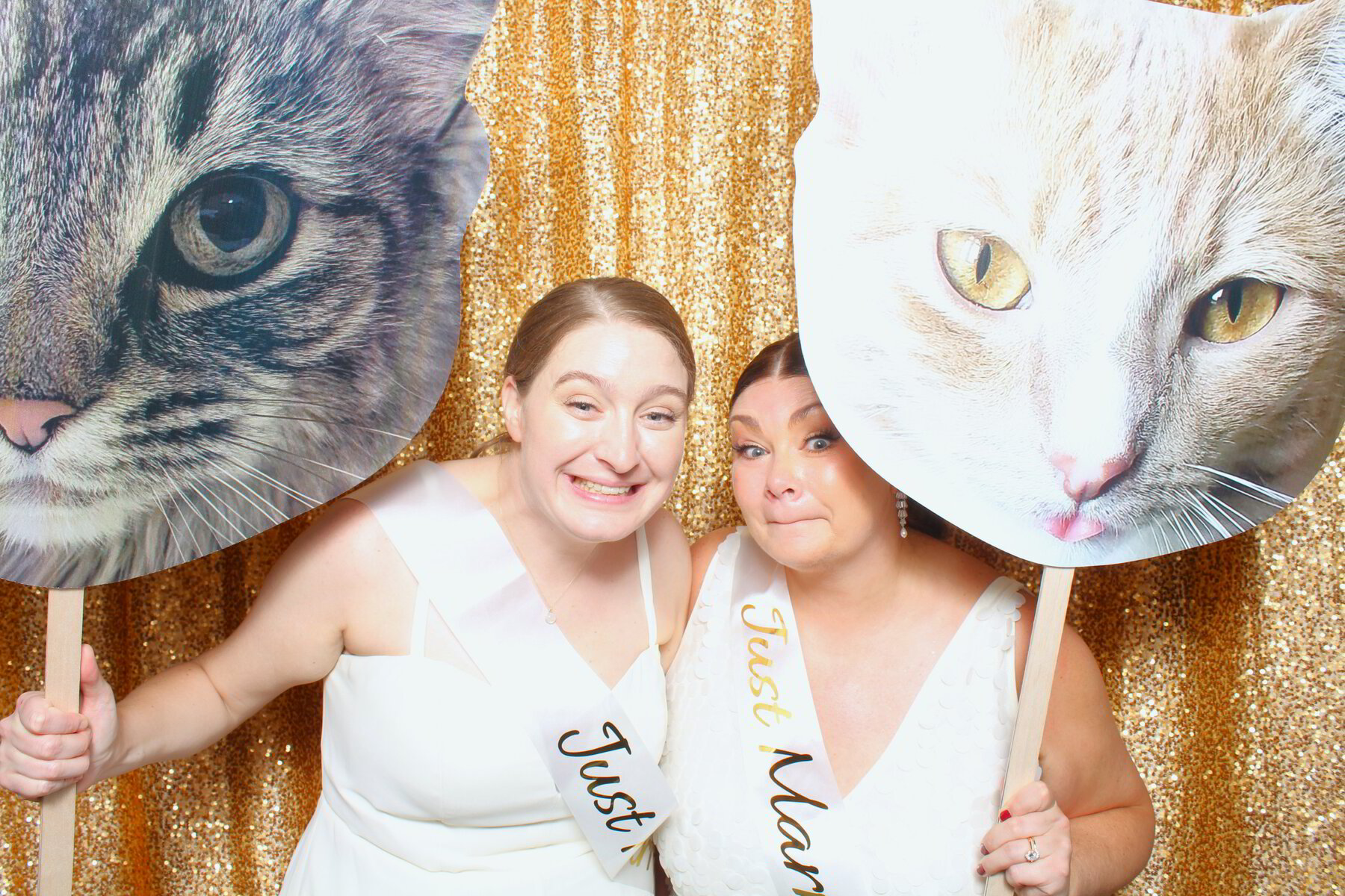 Denee & Katie's Wedding - Open Air Photo Booth - Flash PhotoBooth