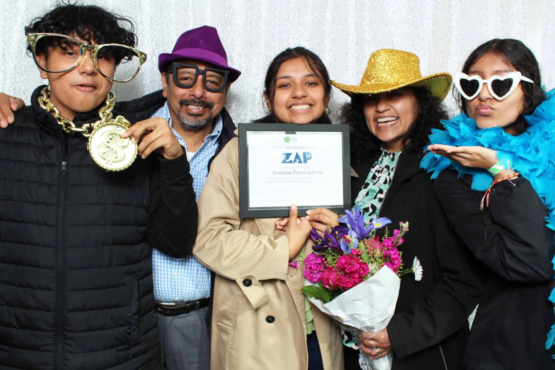 Oregon Zoo - Graduation - Photo Booth - Flash Photo booth : Flash Photo ...