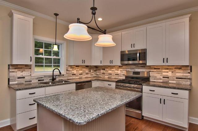 Luchi Homes - Custom Homes and Renovations