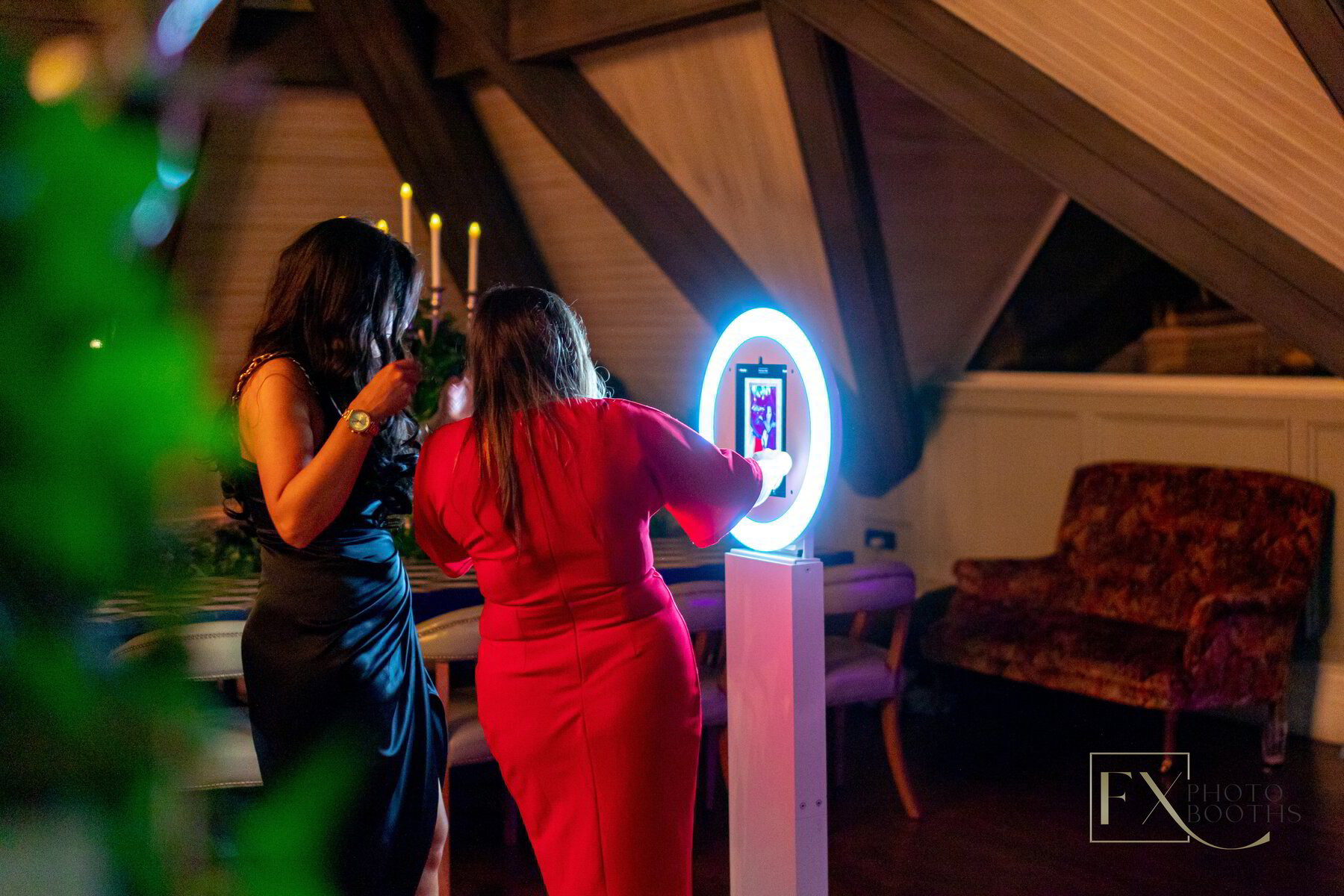 dslr-photo-boorh-Aura Selfie Station Photo Booth Rental Central Central ...