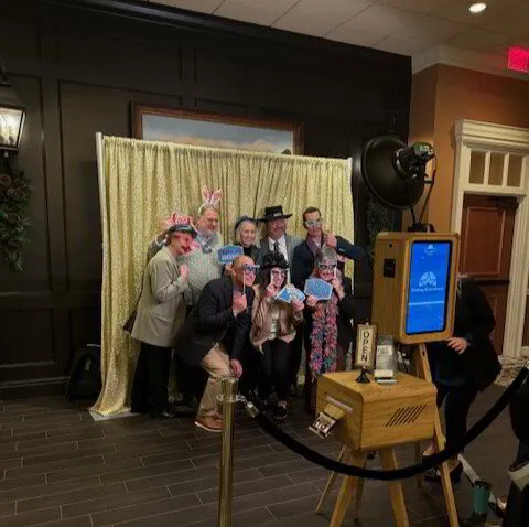Shining Stars: FX Photo Booths Brings Fun and Memories to Wellspan ...