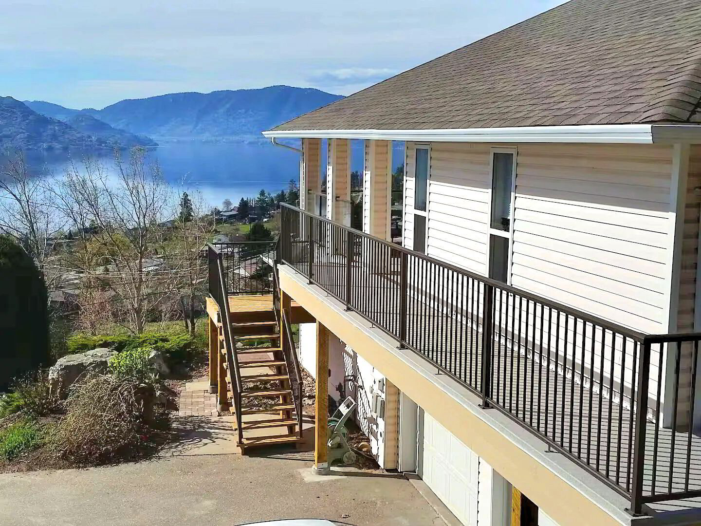 The Ultimate Guide to Peachland BC: Where to Stay, What to Do, and ...
