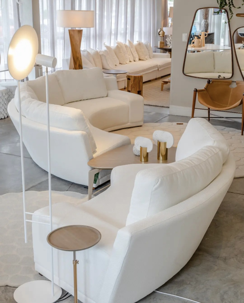 Experience the epitome of luxury and comfort with the Pierre Module ...