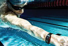 5 best waterproof trackers for swimmers