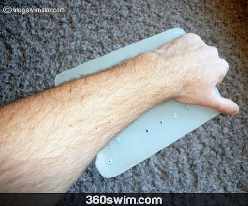 5 Ways to use Hand Paddles for Swimming