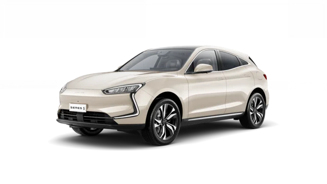 Köp, sälj eller serva din bil hos Pro Cars Edition | Hemleverans & verkstad