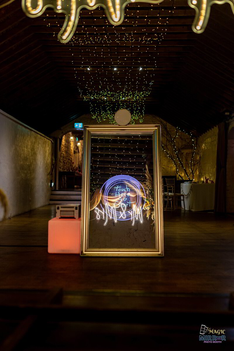 Magic Mirror & Photo Booth Rentals | Magic Mirror Photo Booth