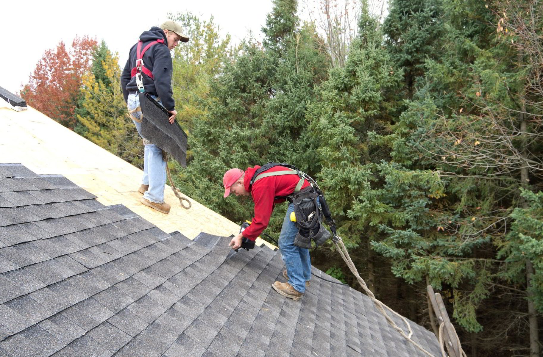 Why Asphalt Shingles Installation Still Works in Winter