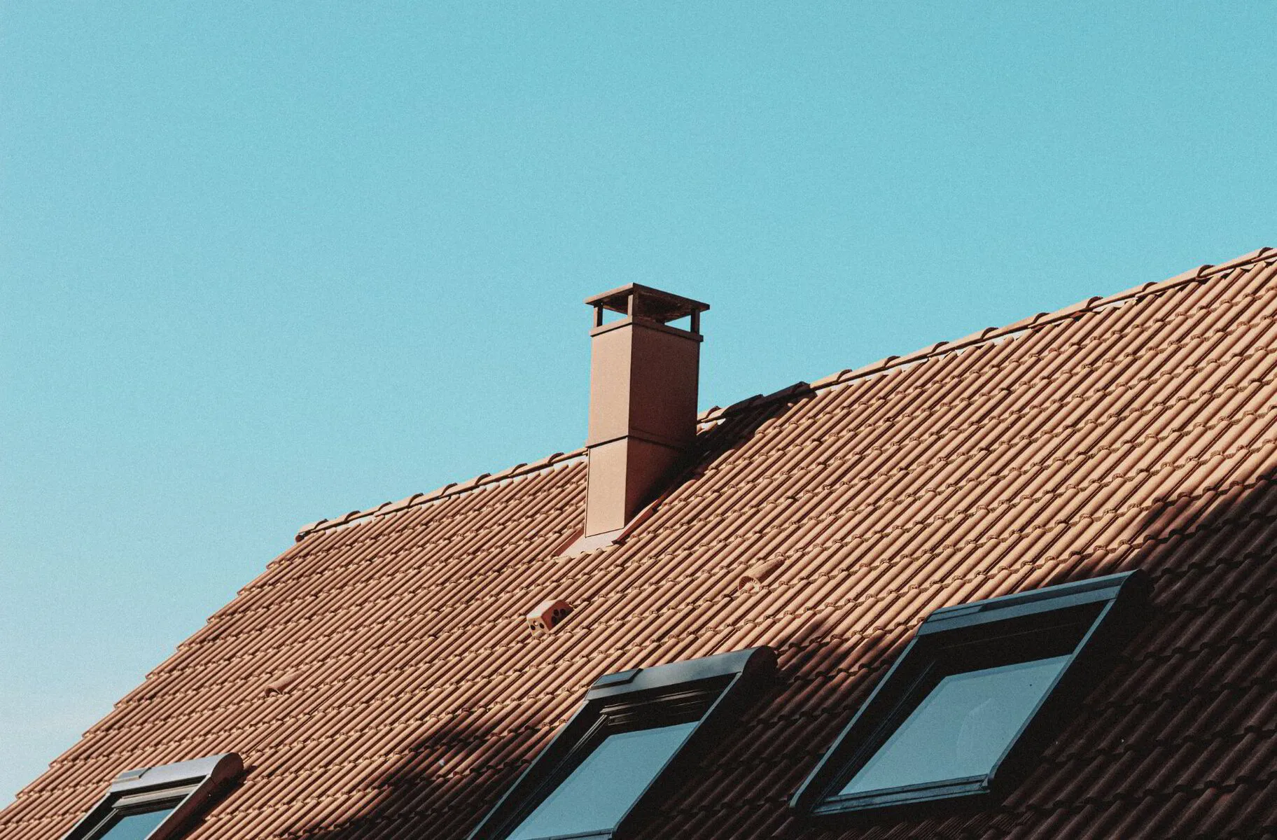 Roof Flashing Problems in Clinton Properties