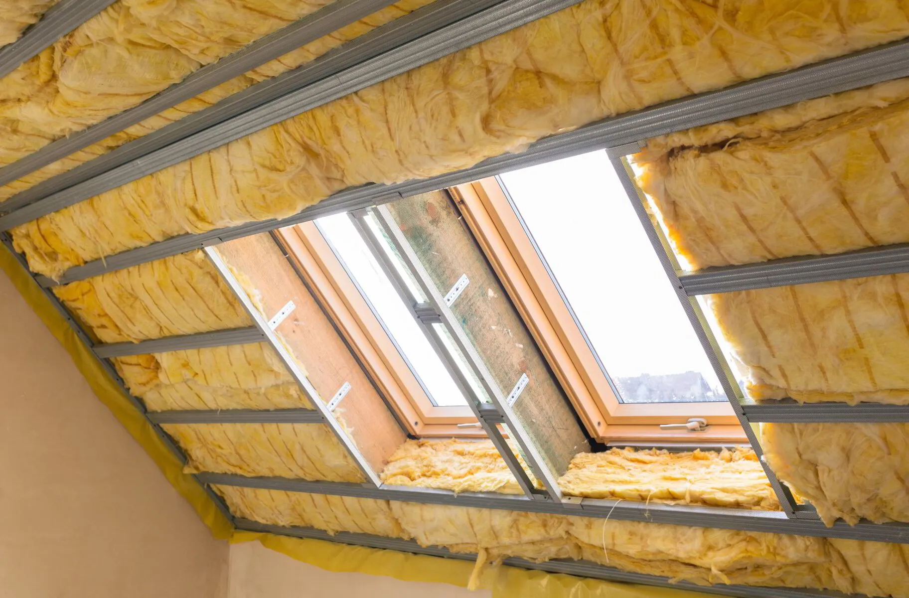 Winter Insulation Strategies for Roof Protection