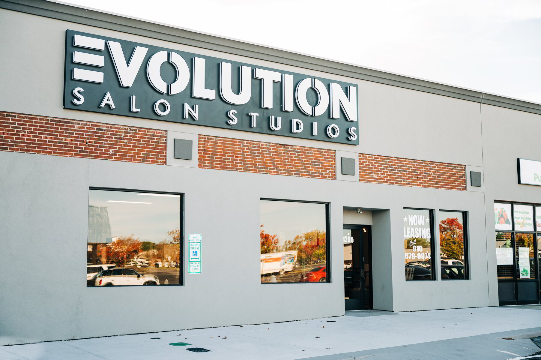 Why Choose Evolution Salon Studios - Premier Salon Suites in ...