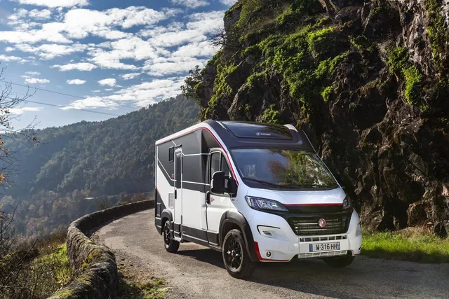 Bobilspesialisten er forhandler av - Challenger X150