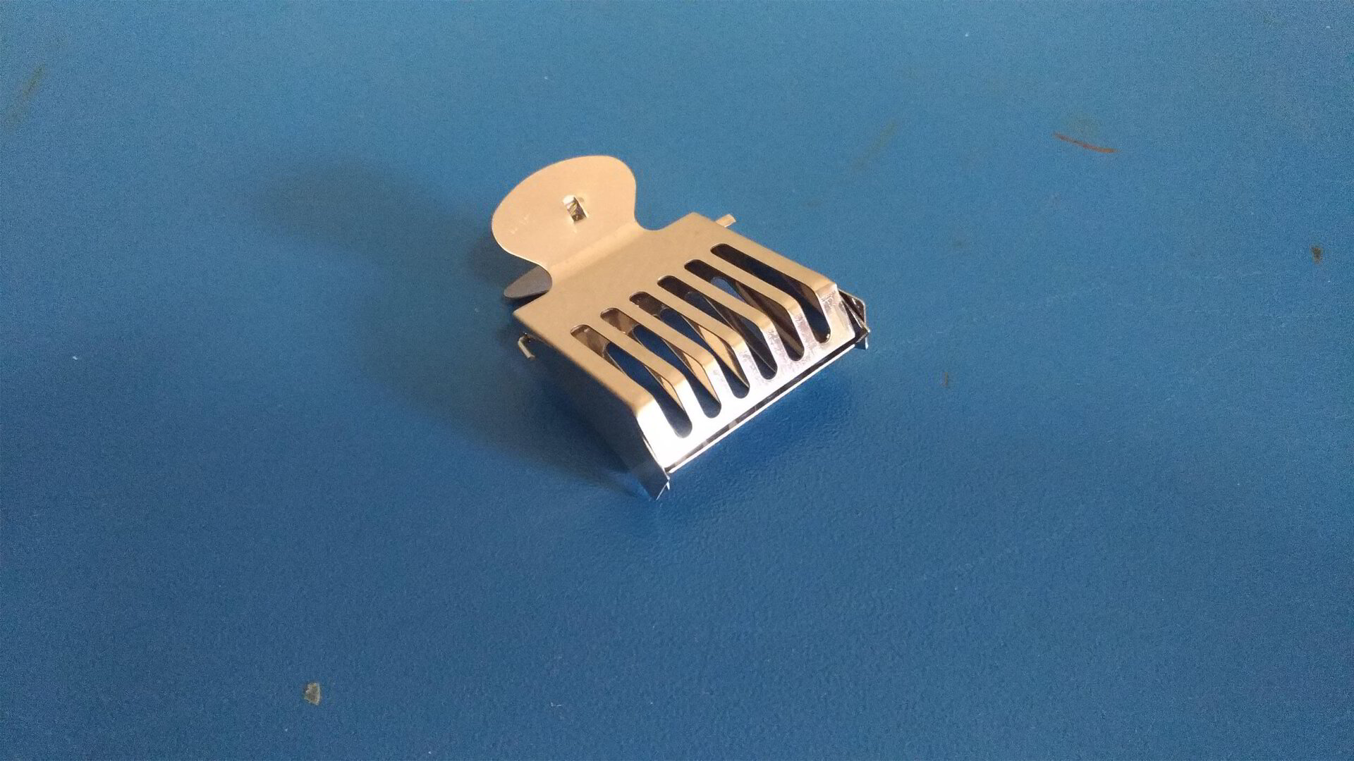 Queen Clips, Stainless Steel