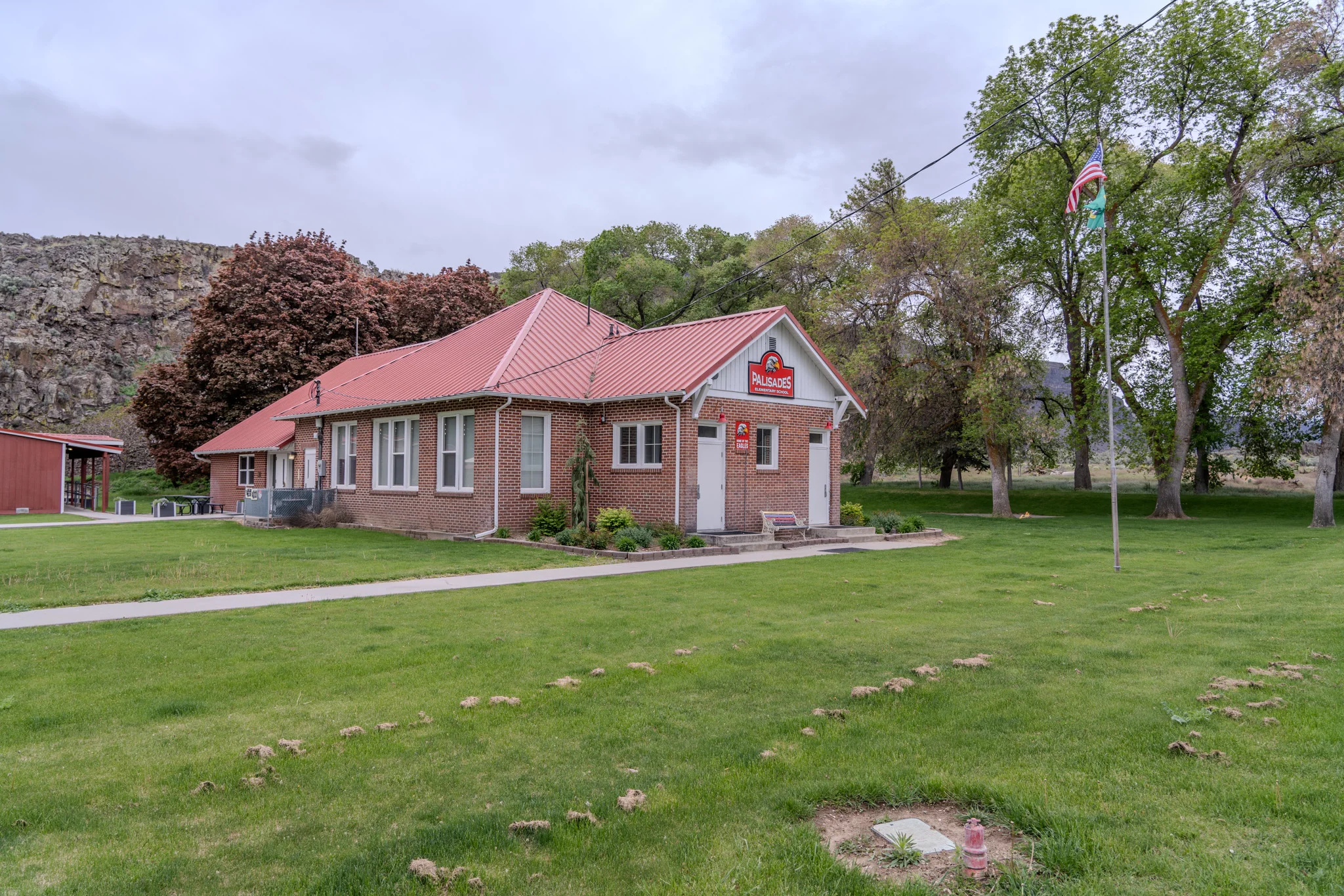 Home [palisadesschool.org]
