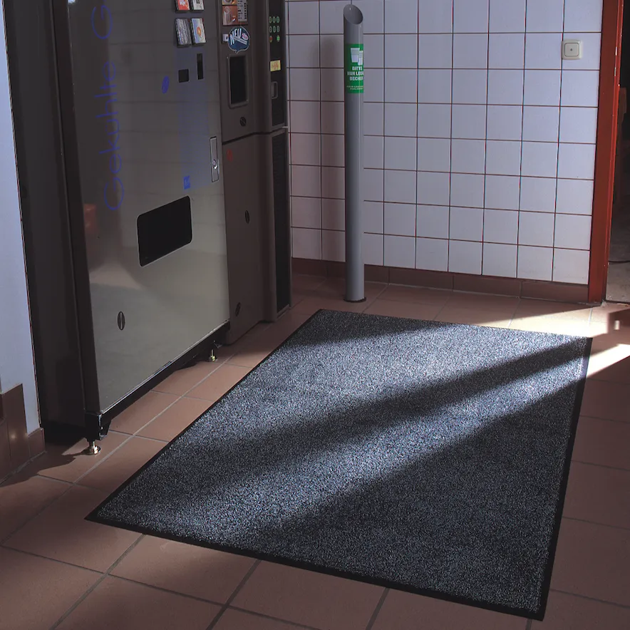 Top Dirt Trap Mats to Keep Your Home and Business Clean