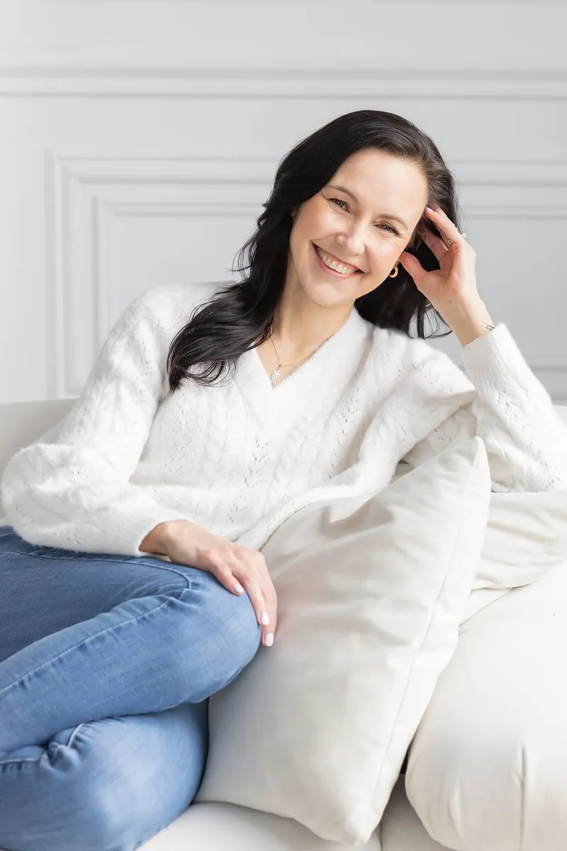 Dr. Shawna Darou, ND - Women's Health & Functional Medicine Specialist