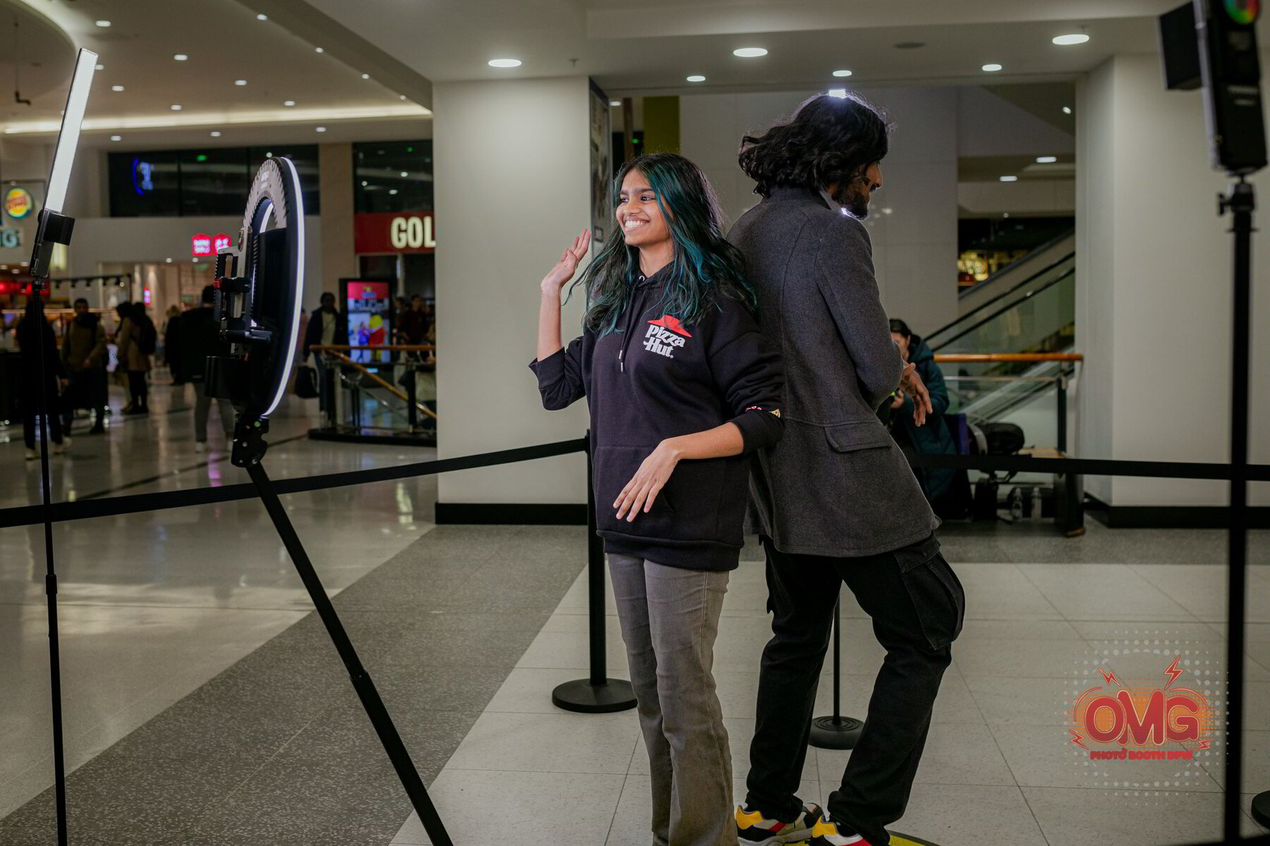 360 Photo Booth Rental Fort Worth | OMG Photo Booth DFW