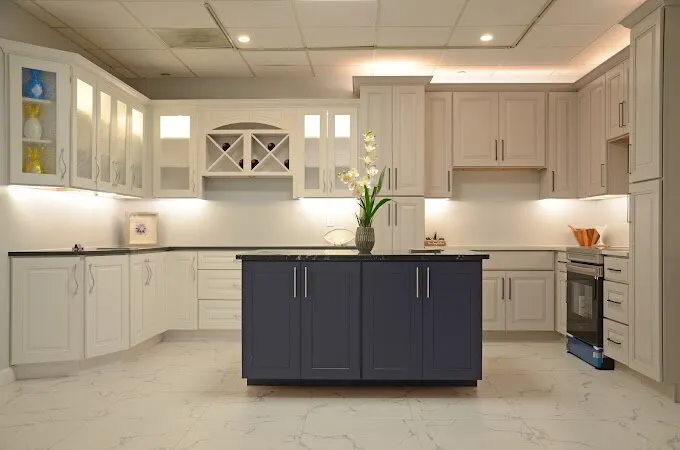Custom vs. Semi-Custom Kitchen Cabinets: Which is Right for Your ...