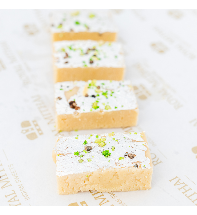 25 Mawa Elaiti Barfi