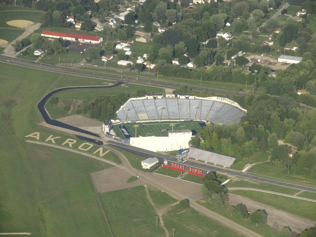 A Guide to Akron, Ohio's Sports Scene: Teams, Events, and Fan Favorites