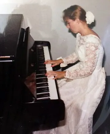 The Back Story of Singer Songwriter Kathy MacKenzie