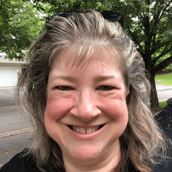 Dr. Lisa Thompson