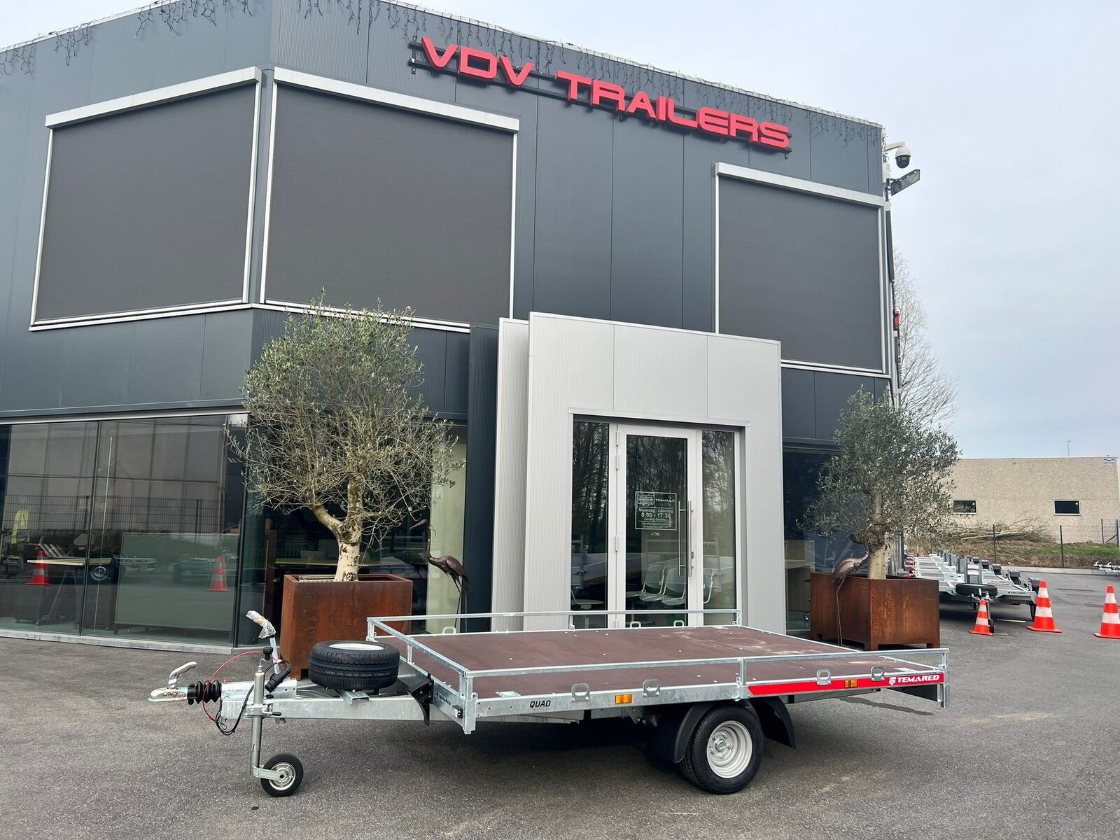 TEMARED Multitransporter 3016 kantelbaar Geremd code : 619