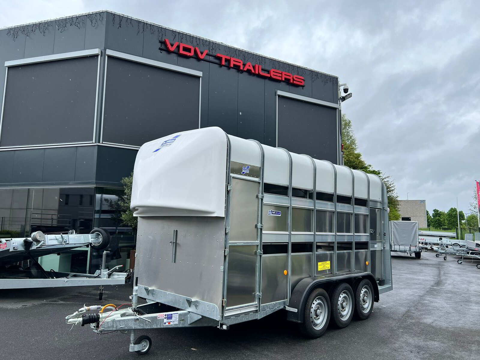Ifor Williams TA510 G14 Veetrailer | VDV Trailers Aanhangwagen
