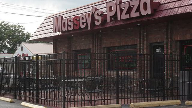 Massey's Pizza - Whitehall, Ohio Restaurant & Delivery