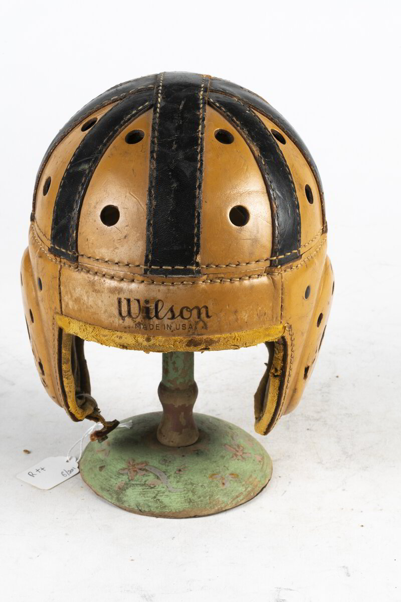 Wilson F2184 Vintage Leather Helmet