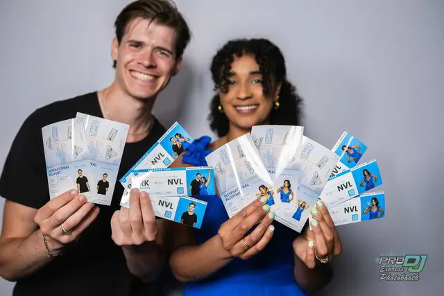 Photo Booth Rental by Pro DJ Express | Pro DJ Express Photobooth