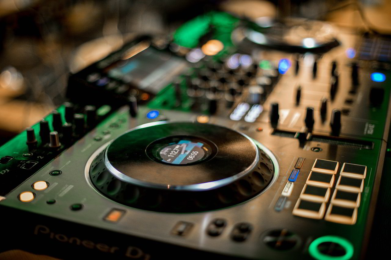 Why It's Better to Rent Audio Visual Equipment for Your Event Why It's Better to Rent Audio Visual Equipment for Your Event