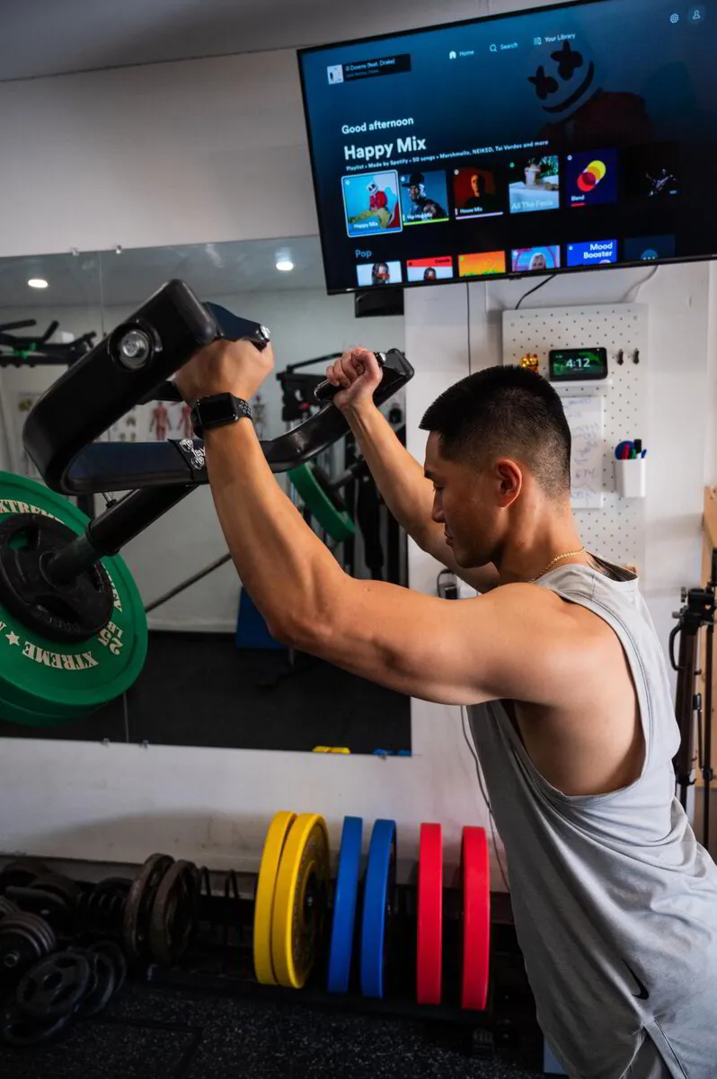 Anthony Lam - Personal Trainer | Get Fit and Achieve Your Fitness Goals