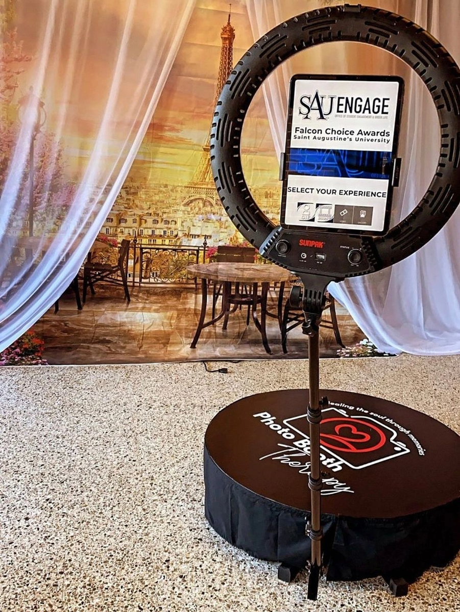 Photo Booth Therapy Healing The Soul Through Memories