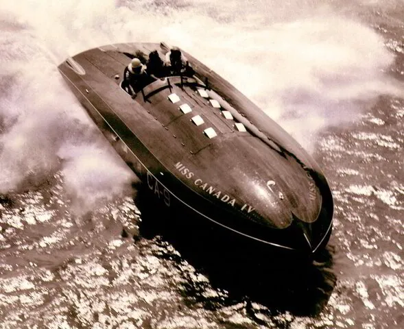 Canadian Raceboat Hall of Fame | Celebrating Canada's Racing History