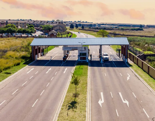 Contemporary Living in Midrand's Crestview Manor