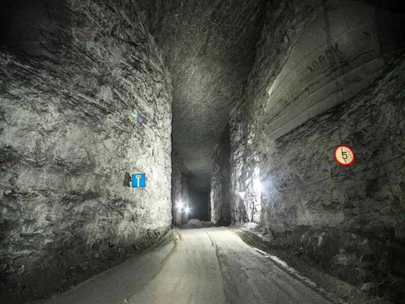 Beginners Guide to Room and Pillar Mining | An Underground Miner