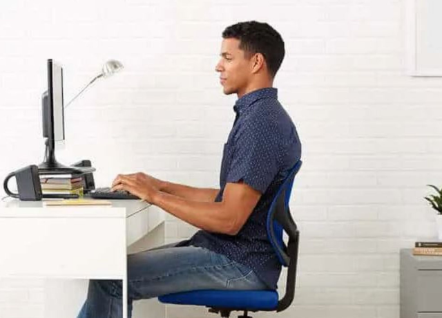 Protect Your Eyes: How to Prevent Eye Strain While Studying