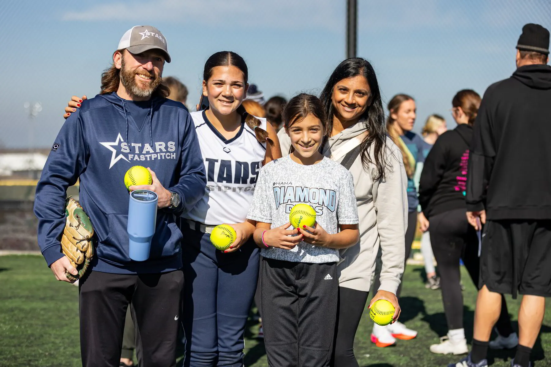 How to Help Your Daughter Start Softball Pitching (Even If You’ve Never ...