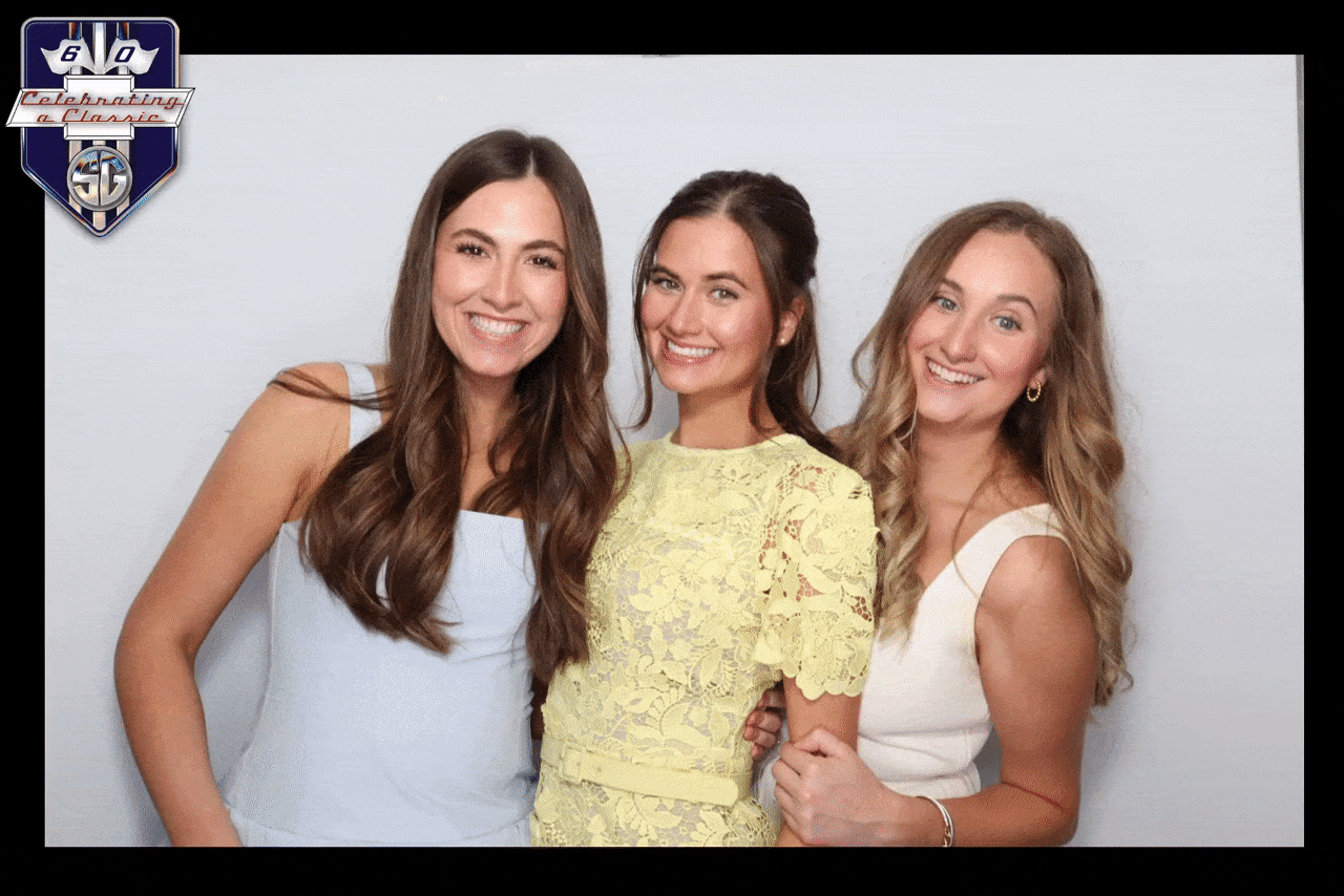 GIF Photo Booth Rental in Dallas, Texas | Animated GIF Photo Booth ...
