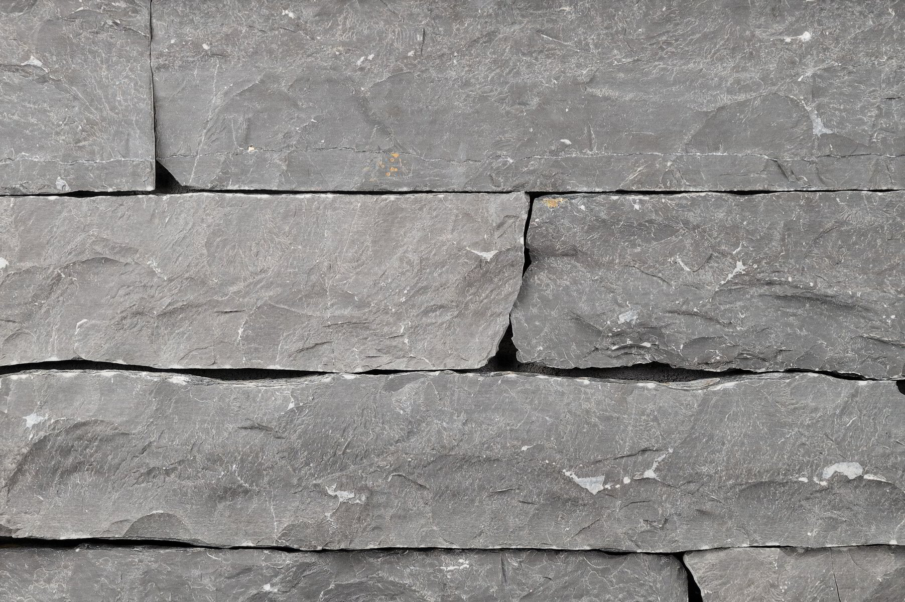 Lime Black Ledgestone - Tristar Stone