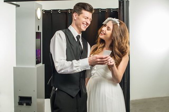 Luxury Studio Photo Booth | Illuminate Photo Booths