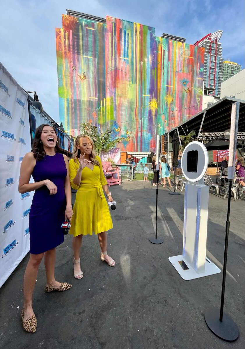 Corporate Event and Experiential Marketing | Illuminate Photo Booths